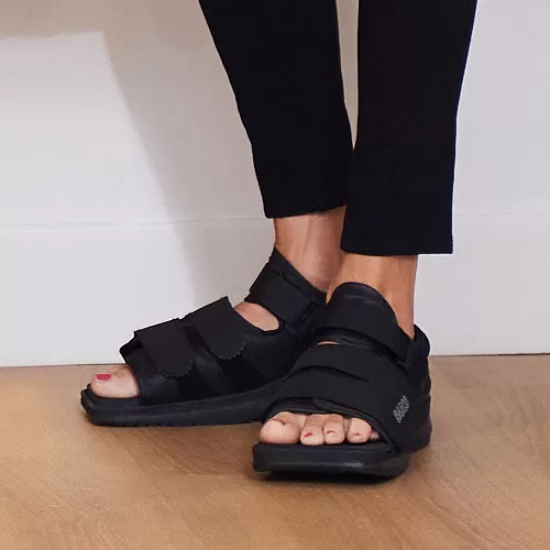 Bunionplasty® | Minimally Invasive Bunion Surgery | Dr Neal Blitz